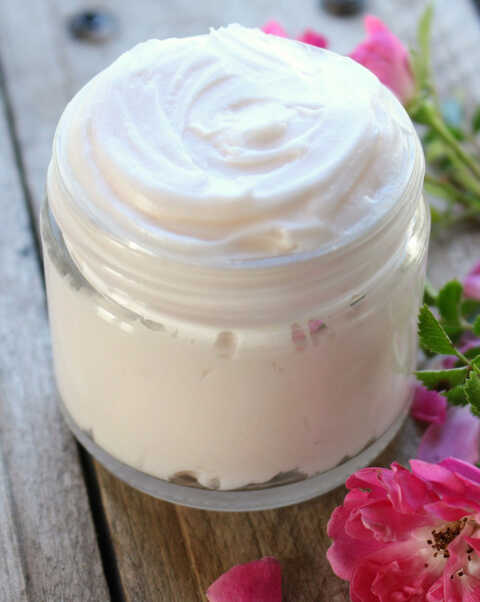 Você Conhece os Benefícios do DMAE na Pele?